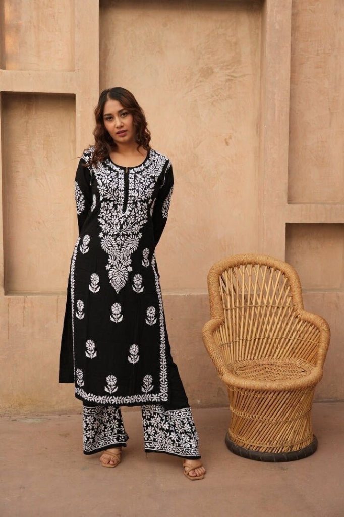 22 Modern Chikankari Kurti Designs & Styling Tips