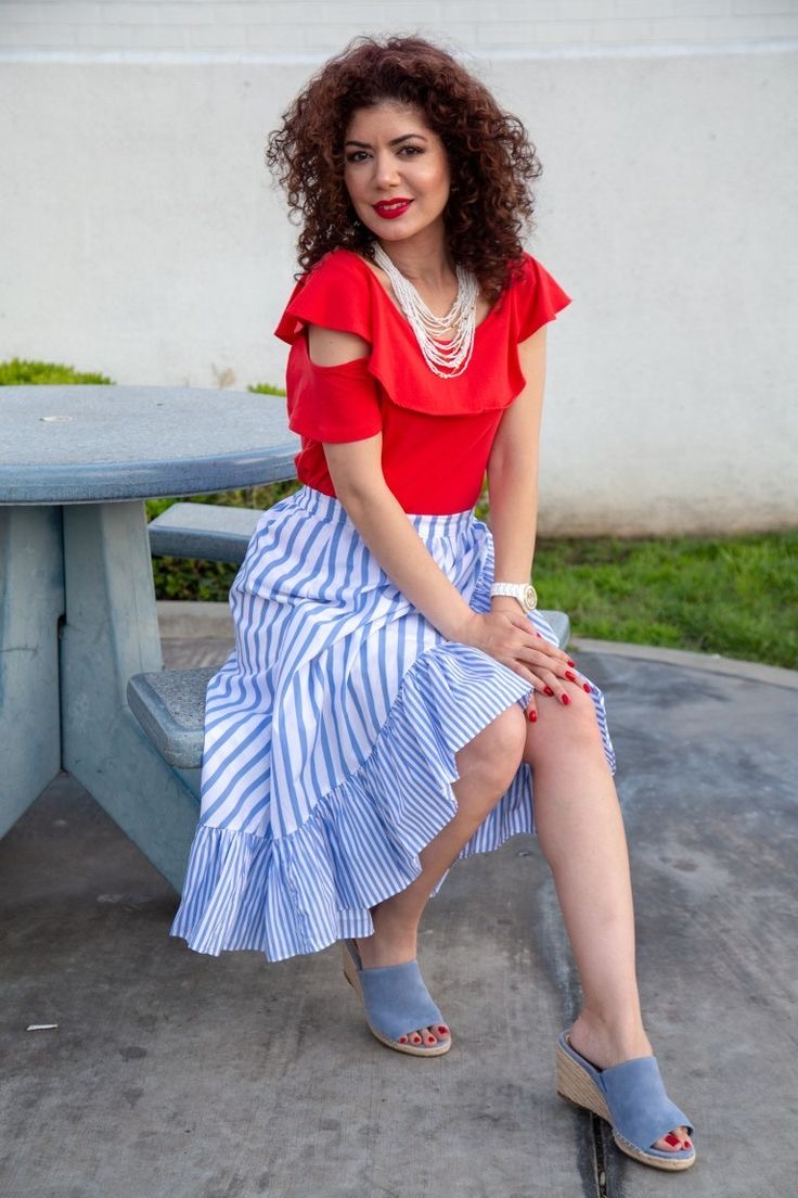 30 Trending Outfits To Wear In October Month