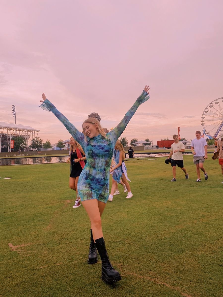 24 Cool EDM Festival Outfit Ideas with Styling Tips