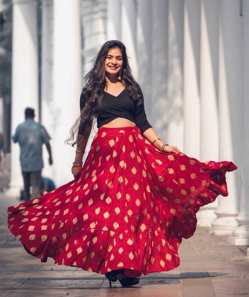 17 Beautiful Dussehra Outfits for Girls to Wear This Dussehra