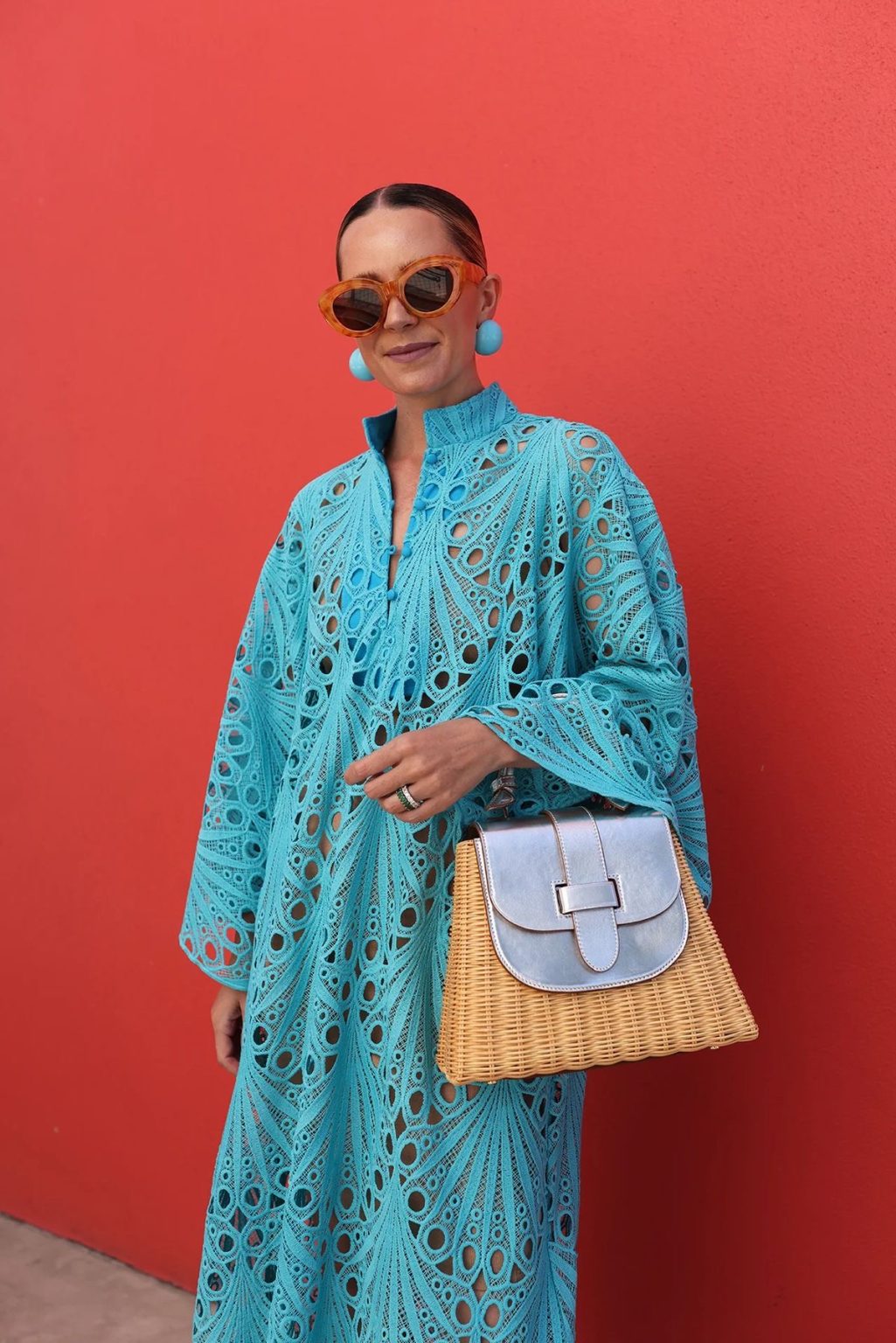 25 Beautiful Lace Dresses Outfit Ideas and Styling Tips